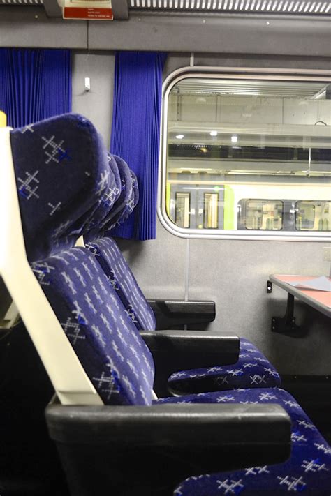 Caledonian Sleeper Travelling From London To Scotland Gastrogays