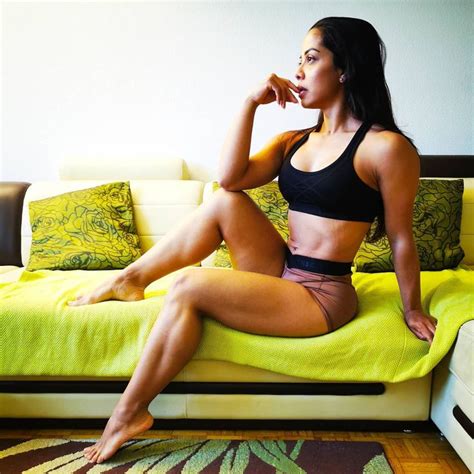 Tengo Una Semana Que No Entreno Para Nada Porque Me Hice El Microblading 😏 Cejas Pero Se