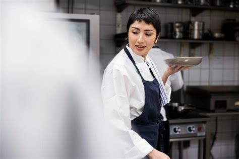 shanmuga prabhu ponnusamy on linkedin career skills from working in a restaurant foh