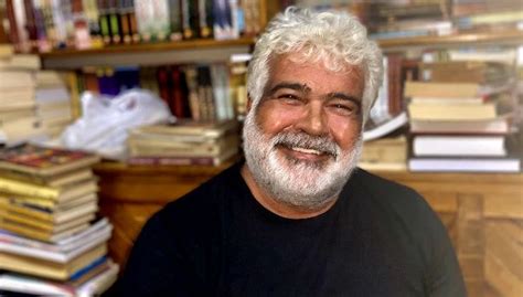 خالد خليفة الفتى الشائب الذي لم يصلّ عليه أحدٌ النهار