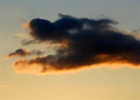 獣雲 鉄馬と青い空