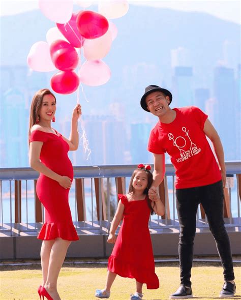 40岁香港女星挺巨肚开生日派对，选港姐入行，在tvb10年不获续约杨洛婷
