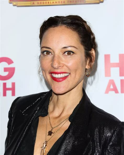 Johnny Depp Accused Of Verbally Abusing Blow Co Star Lola Glaudini On Set