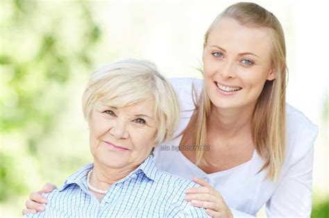 Грижи за Възрастни Хора Грижи за деца и възрастни Пловдив Гледам възрастни болни хора