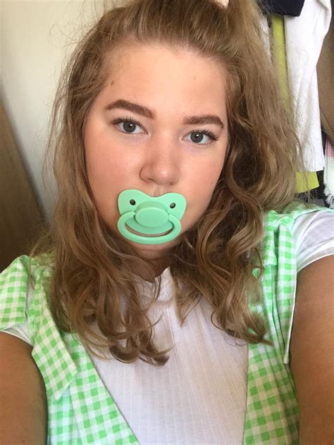 Babygirl Dressed Up For Daddy So Cute Scrolller