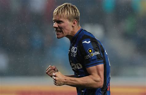 Manchester United Agree Fee Ahead Of Rasmus Hojlund Transfer