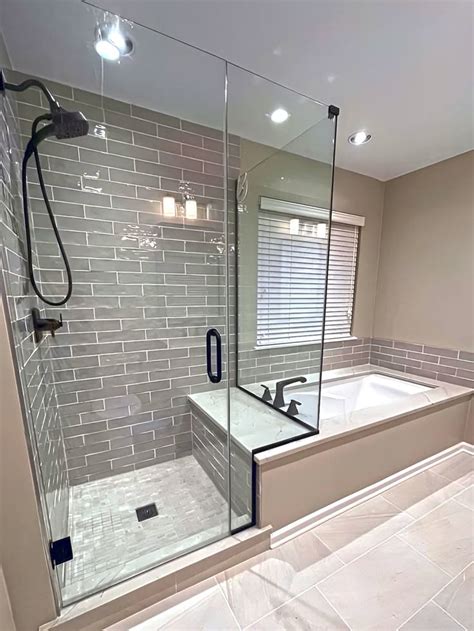 10 Innovative Tub Next To Shower Design Ideas For Modern Homes