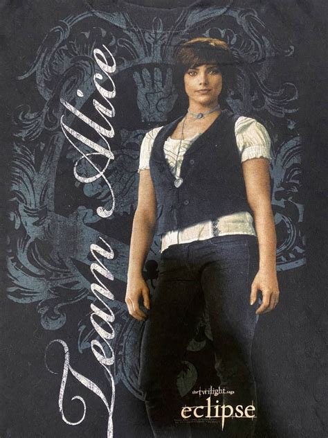 Vintage Alice Cullen Twilight Eclipse Actor Mens Fashion Tops And Sets