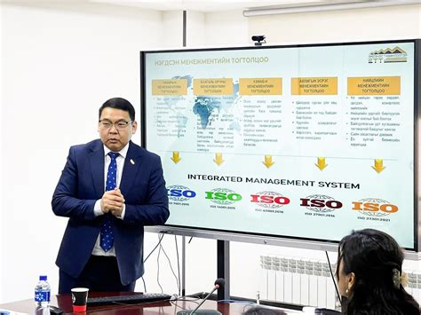 Тавантолгой төмөр зам