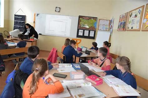 Днес започва кандидатстването за прием в първи клас в Пловдив