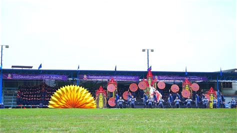 การแสดงคณะผู้นำเชียร์โรงเรียนบดินทรเดชา สิงห์ สิงหเสนี มหกรรมกีฬาบดินทรเดชาสัมพันธ์ ครั้งที่