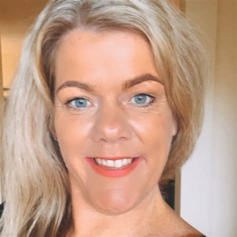 Content Creator Entrepreneur Kerrieleighh • Threads Say More