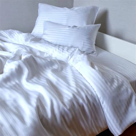 Постельное белье как в 5* отеле тенсель страйп Белоснежный на заказ в ...