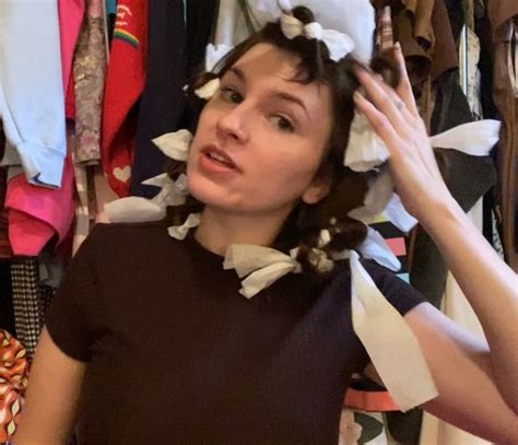 I Tried Viral Heatless Curl Methods From Tiktok A Trendy Hack