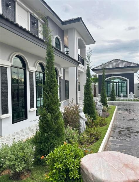 ทัวร์คฤหาสน์ บิ๊ก ผู้ใหญ่บ้านฟินแลนด์ ก่อนบ้านแตกสาแหรกขาด หลังถูกภรรยา แพรวพราว แสงทอง นอกใจ