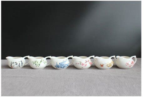 臻艺青花瓷茶杯图片3 中国风