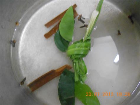 Namakucella BIJI SELASIH SIRAP SELASIH LAGIIIIIIIIIIII