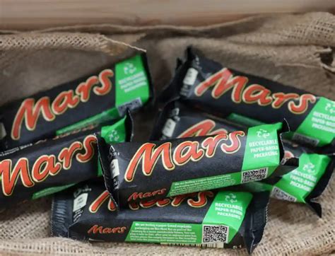 В Великобритании батончики Mars теперь продаются в бумажной упаковке ...