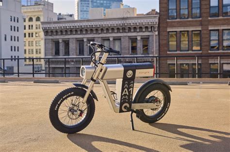 Async A1 Unusual E Bike With 1920 Wh Battery Is Crowdfunding