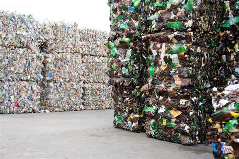Premium Photo A Pile Of Extruded Plastic Bottles At A Garbage