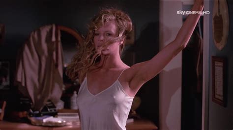 Nude Video Celebs Kim Basinger Sexy My Stepmother Is An Alien 1988