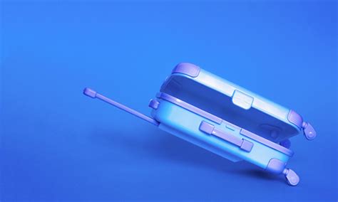 블루 경사 오픈 가방 어떤 목적을 위해 훌륭한 디자인 분리된 기프트 박스를 엽니다 복사 공간 열다에 대한 스톡 사진 및 기타 이미지 Istock