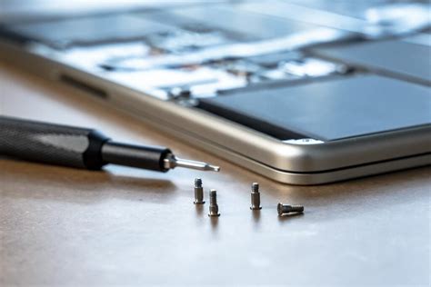 IFixit MacBook Air M Teardown Reveals No Heatsinkand Accelerometer Techzle