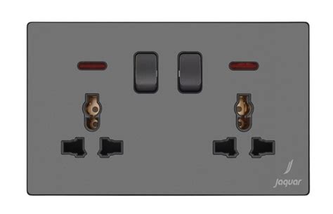 13a Universal Switched Socket With Indicator Grey