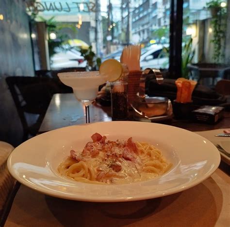 Strand Noodle Station