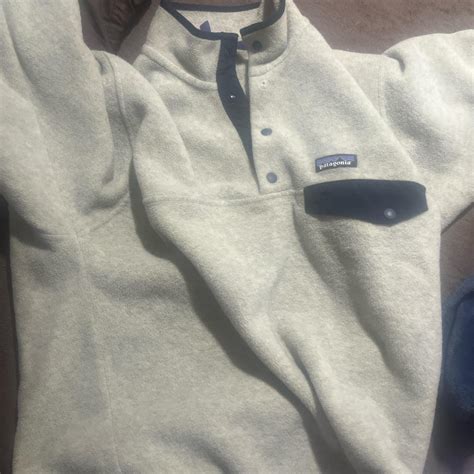 1990s Patagonia Beige And Black Fleece Pullover Depop
