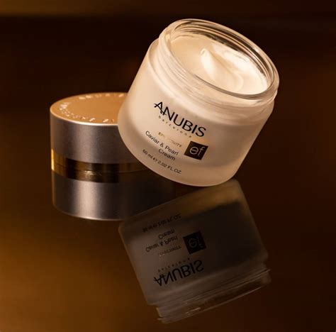 کرم خاویار و الماس آنوبیس حجم 60 میل Effectivity Caviar And Pearl Cream
