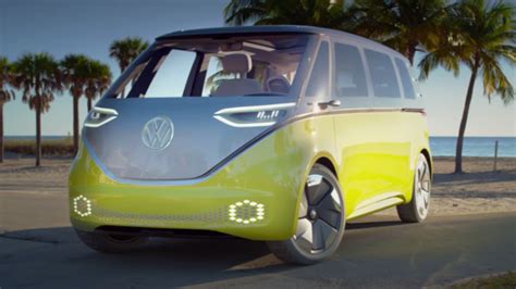 We Got Up Close And Personal With The Killer New Vw I D Buzz Microbus And It Was Awesome Maxim