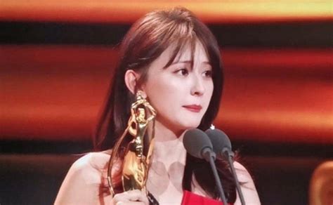 新疆女神擊敗孫儷周迅飛天獎封后 眼眶含淚這幕被封神 娛樂 中時新聞網
