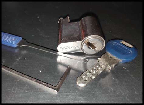 Kaba Quattro Picked R Lockpicking
