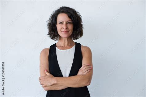 Poster Cheerful Middle Aged Woman With Curly Hair Quadro Da Parete