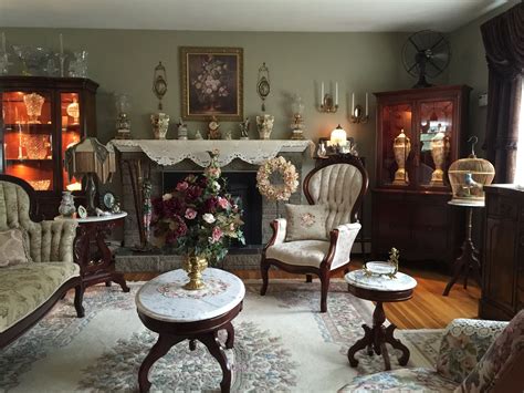 Victorian House Decorating