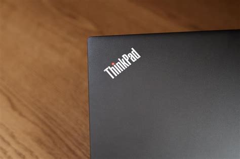 真正的“工程师本”：商务与性能兼顾的thinkpad T14p评测 知乎