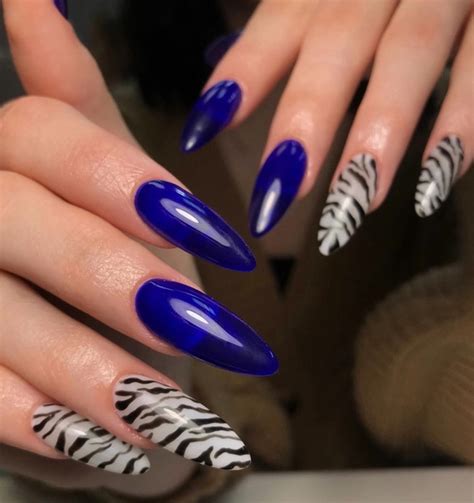 Приглашаю в уютную студию на Карла Маркса 24 2 этаж 14 офис Маникюр педикюр пальчики