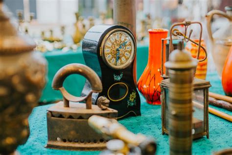 Június 11 én Régiségvásár Esztergomi Piac