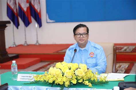 ឯកឧត្តម ឆាយ វណ្ណា ប្រធានផ្នែកវប្បធម៌ និងសាសនា