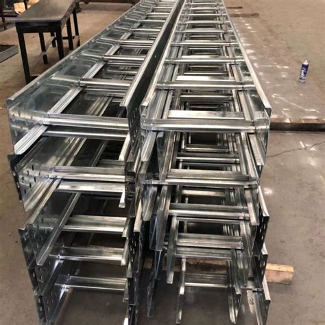 槽式电缆桥架 镀锌电缆桥架 热镀锌电缆桥架 大跨距电缆桥架 防火喷塑电缆桥架 铝合金电缆桥架 托盘式电缆桥架 梯式电缆桥架 组合式电缆桥架 不锈钢电缆桥架 山东铭航电缆桥架有限公司