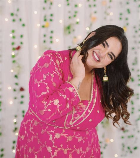 Instafamous Behind The Filters With Prableen Kaur Bumrah On Content