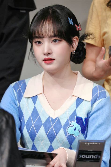 Hyun Seo Lee Hyun Kim Ji Won Pop Photos New Baby Girls Starship