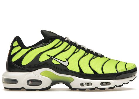 Nike Air Max Plus Volt Volt Blackone Colorwhite Editorialist