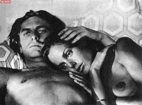 Florence Lafuma Nude Pics Pagina 1