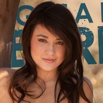 Sophia Jade Babe Page Watch This Adult Model On Freeones