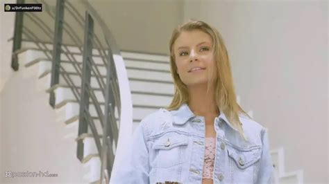 Asuna Fox Fresh Cherry Scrolller