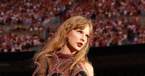 Taylor Swift Reacts To Eras Tour Stage Malfunction On Tiktok