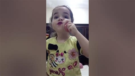 ايه البت دي 😂😂😂 Youtube