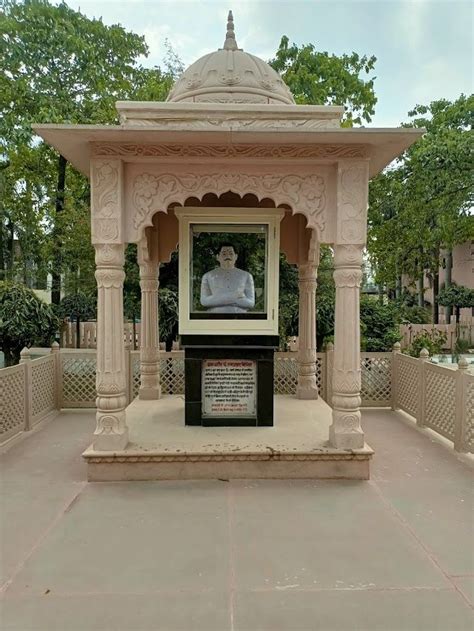 Shaheed Park Shahjahanpur What To Expect Timings Tips Trip Ideas By Makemytrip